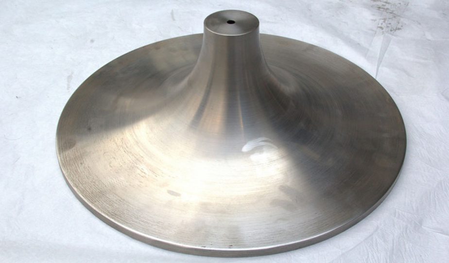 180° Trumpet-Shaped LED Round Floodlight Reflector | Metal Spun China